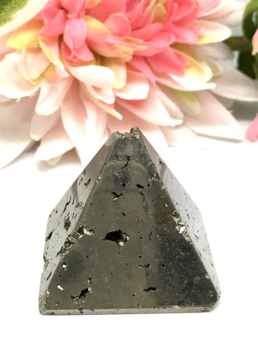 Pyrite Pyramid #188 – Wicked Crystals and Things