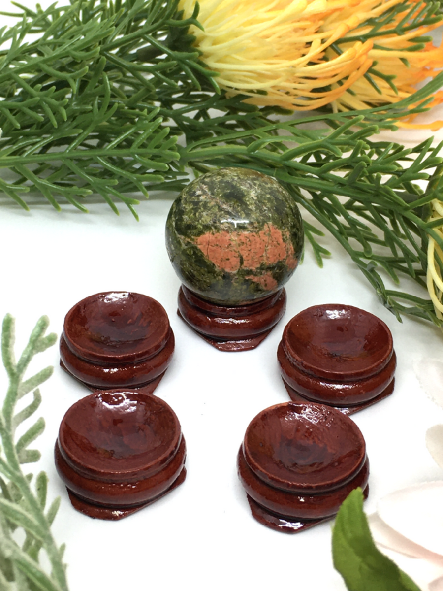 Sphere Stand - 2cm – Wicked Crystals and Things